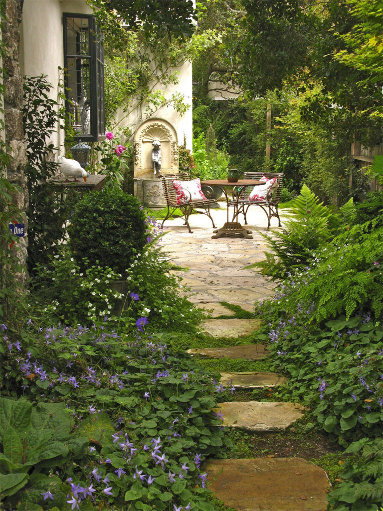 20 Charming Cottage Garden Ideas and Designs - InteriorSherpa