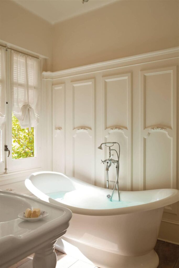 25 Ideas For Freestanding Bathtubs To Treat Yourself With - InteriorSherpa