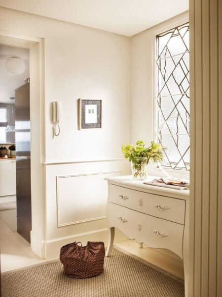 24 Stylish Vintage Chest of Drawers For Any Room - InteriorSherpa