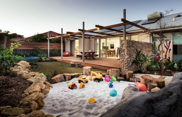 28 Cute DIY Sandbox Ideas Your Kids Will Love - InteriorSherpa