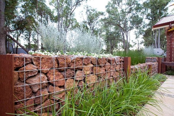 37 Gabion Designs to Fulfill Your Outdoor Design Needs - InteriorSherpa